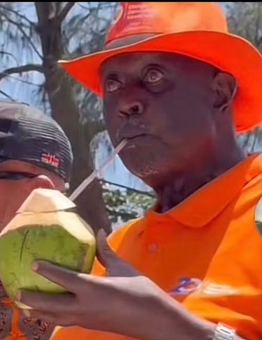 Oburu Odinga sick, flown out of the country for treatment - Venas News